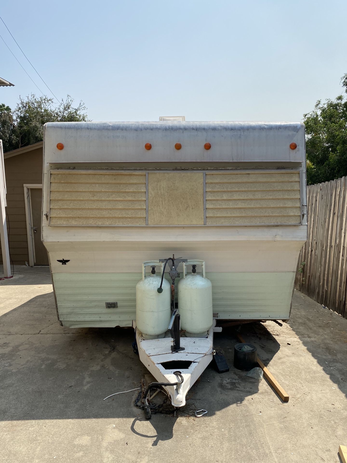 1968 Shasta Starflyte 17’ Vintage Travel Trailer for Sale in La Mesa ...