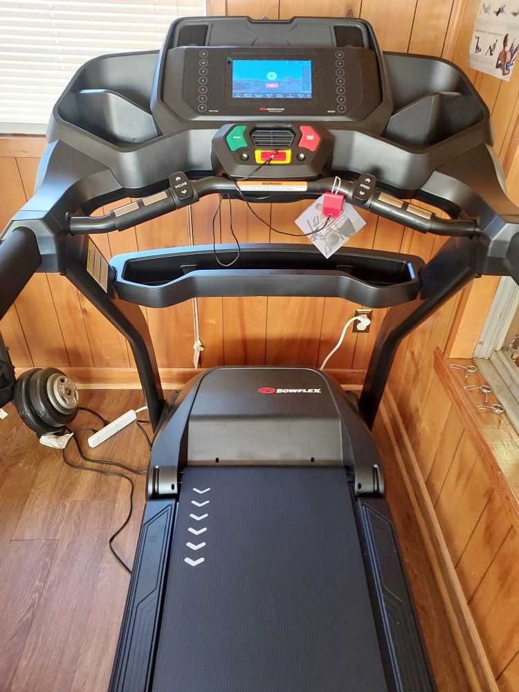 Bowflex T7 Treadmill - Exercise Equipment - LIKE NEW CONDITION for Sale ...