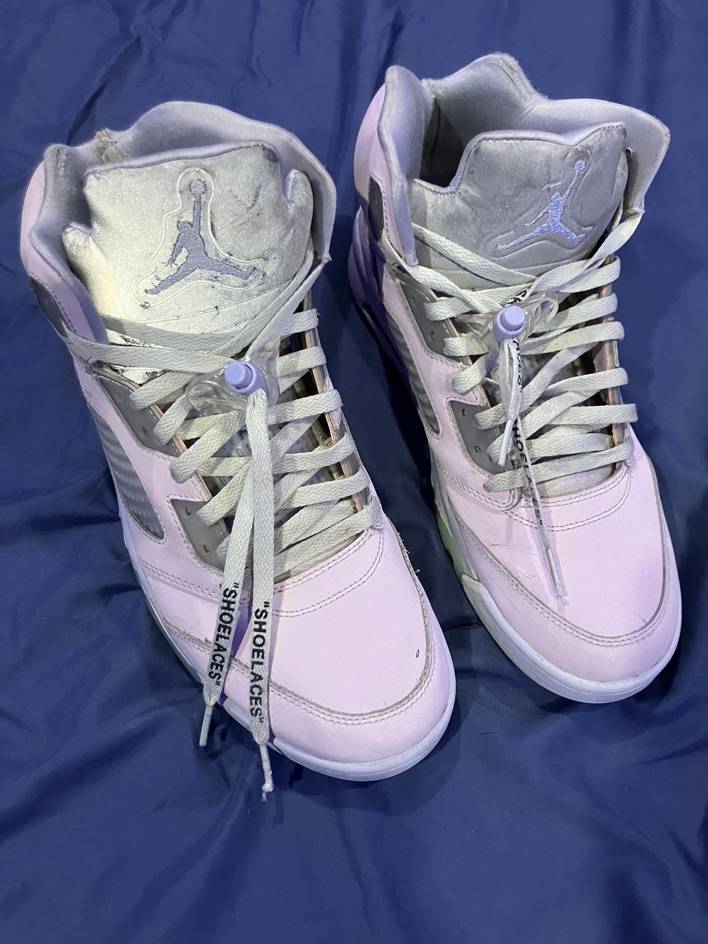 easter pink off white 5s for Sale in Warwick, RI - OfferUp