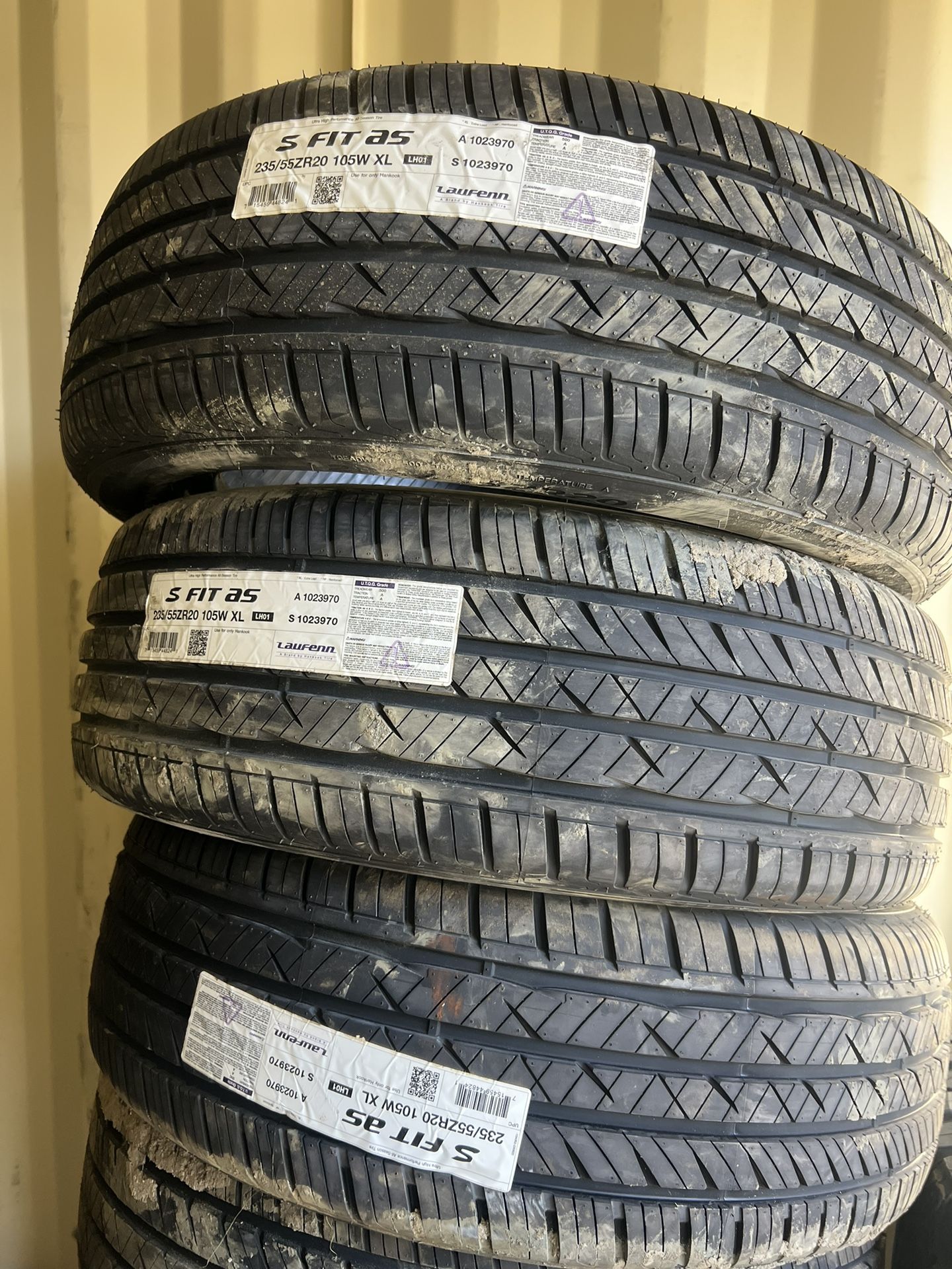 Set De Llantas Nuevas 235-55-20 for Sale in Coachella, CA - OfferUp
