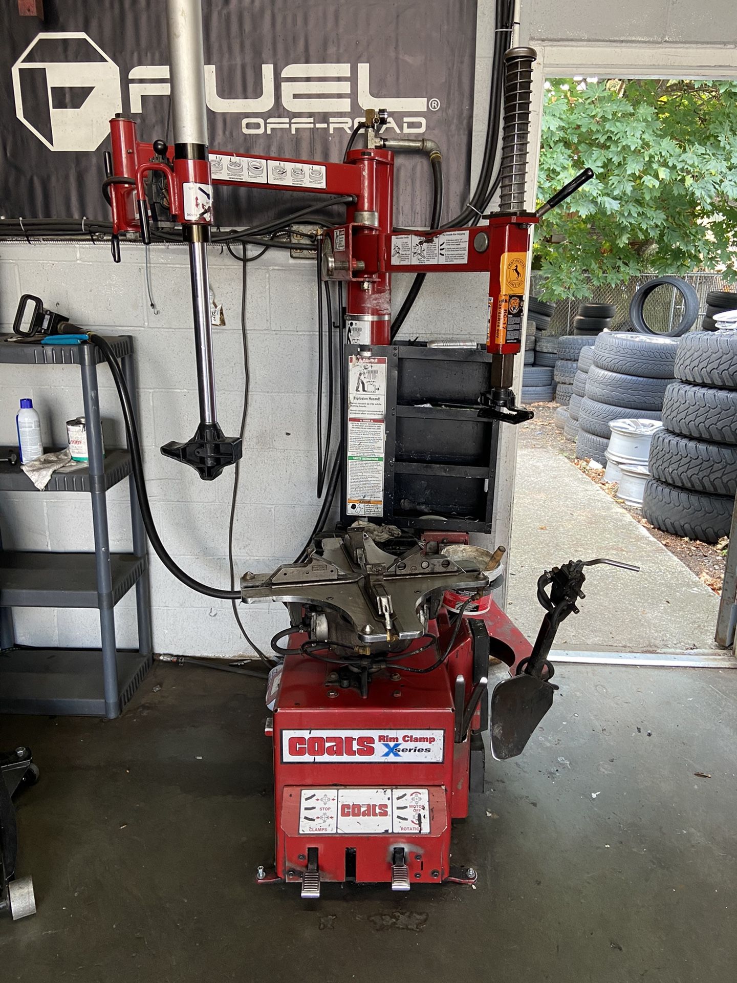 COATS TIRE MACHINE 70x for Sale in Lakewood, WA - OfferUp
