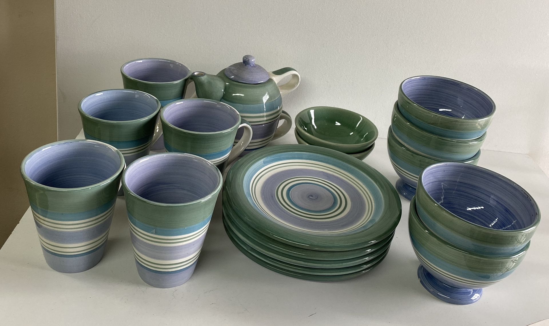 World Market Dessert Plates Dinnerware Set for Sale in Anaheim, CA ...
