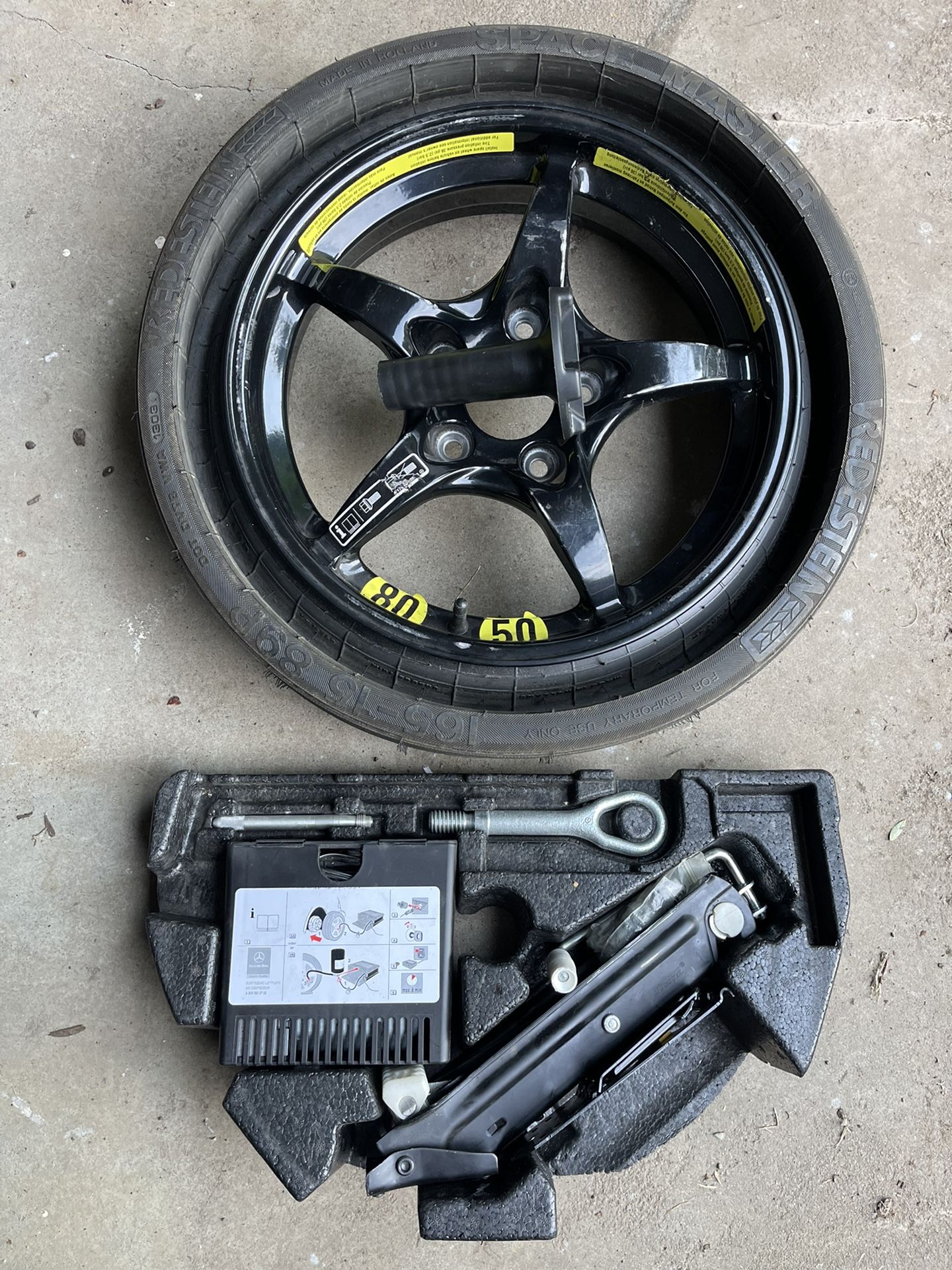 Mercedes Benz Spare Tire and Jack Kit - OEM for Sale in Seattle, WA ...