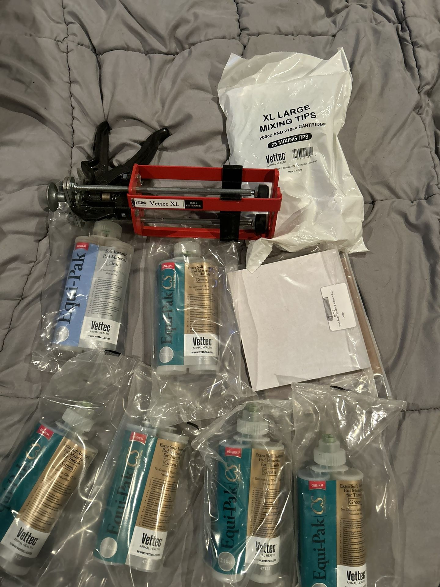 Vettec Equi Pak CS for Sale in Floresville, TX - OfferUp