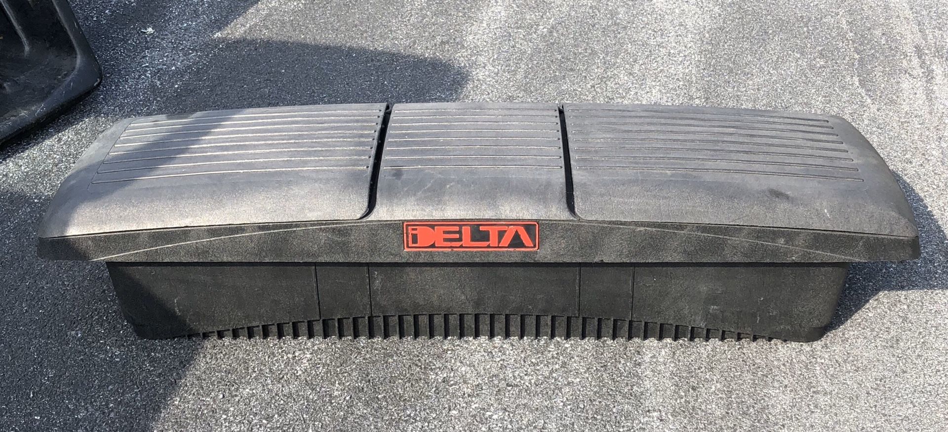 Truck Tool Box Delta 204000 Dual Lid Crossover Truck Box for Sale in ...