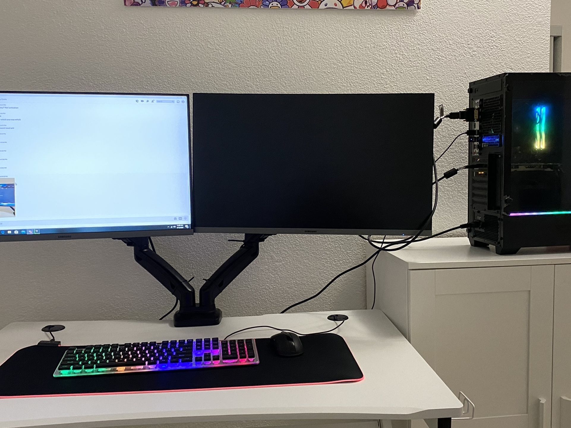 Full Set Up PC Keyboard Mouse Mouse Pad Chair Gaming Table for Sale in ...