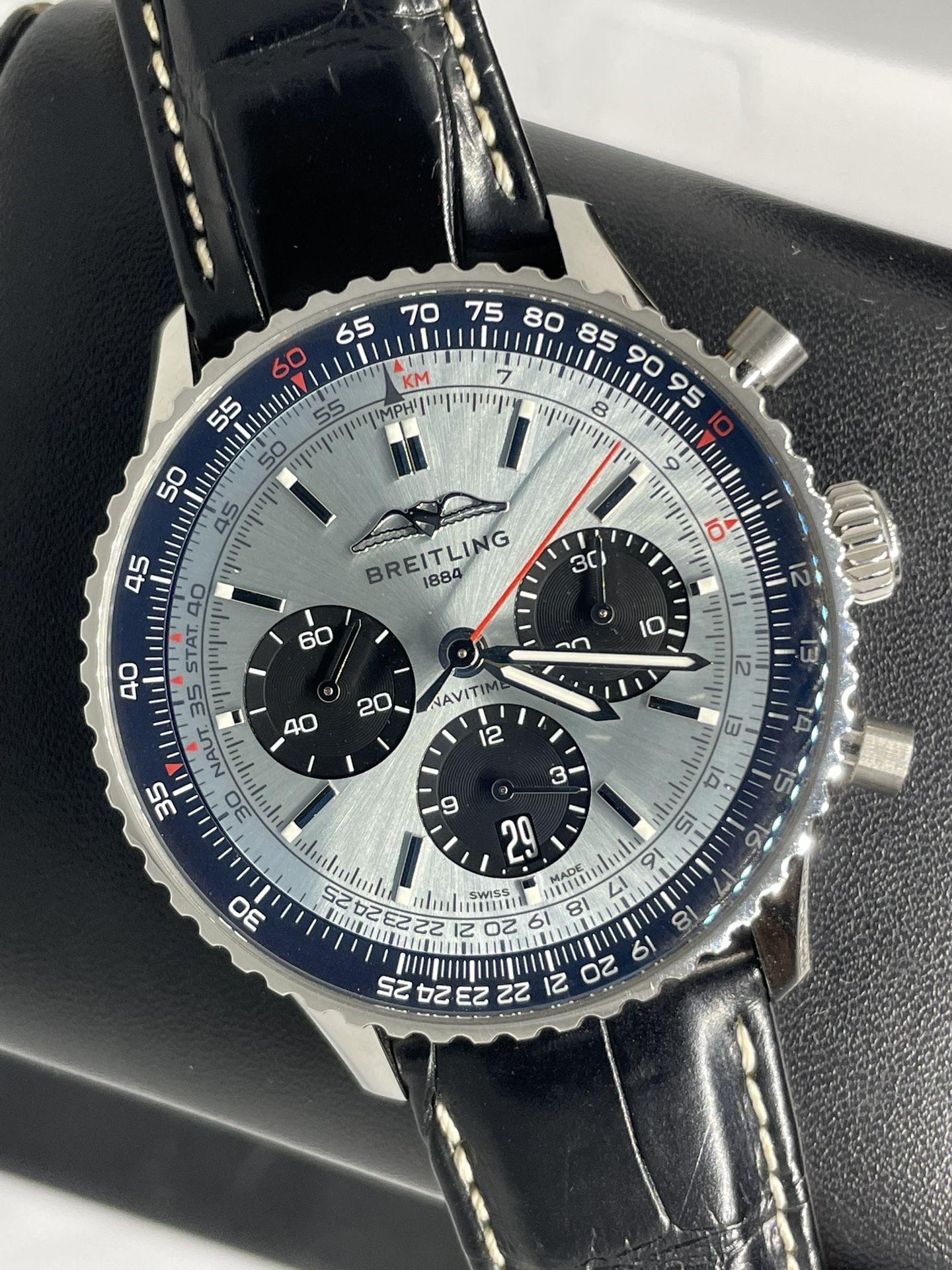 Breitling Navitimer Chronograph B01 Ice blue for Sale in Riverside, CA ...