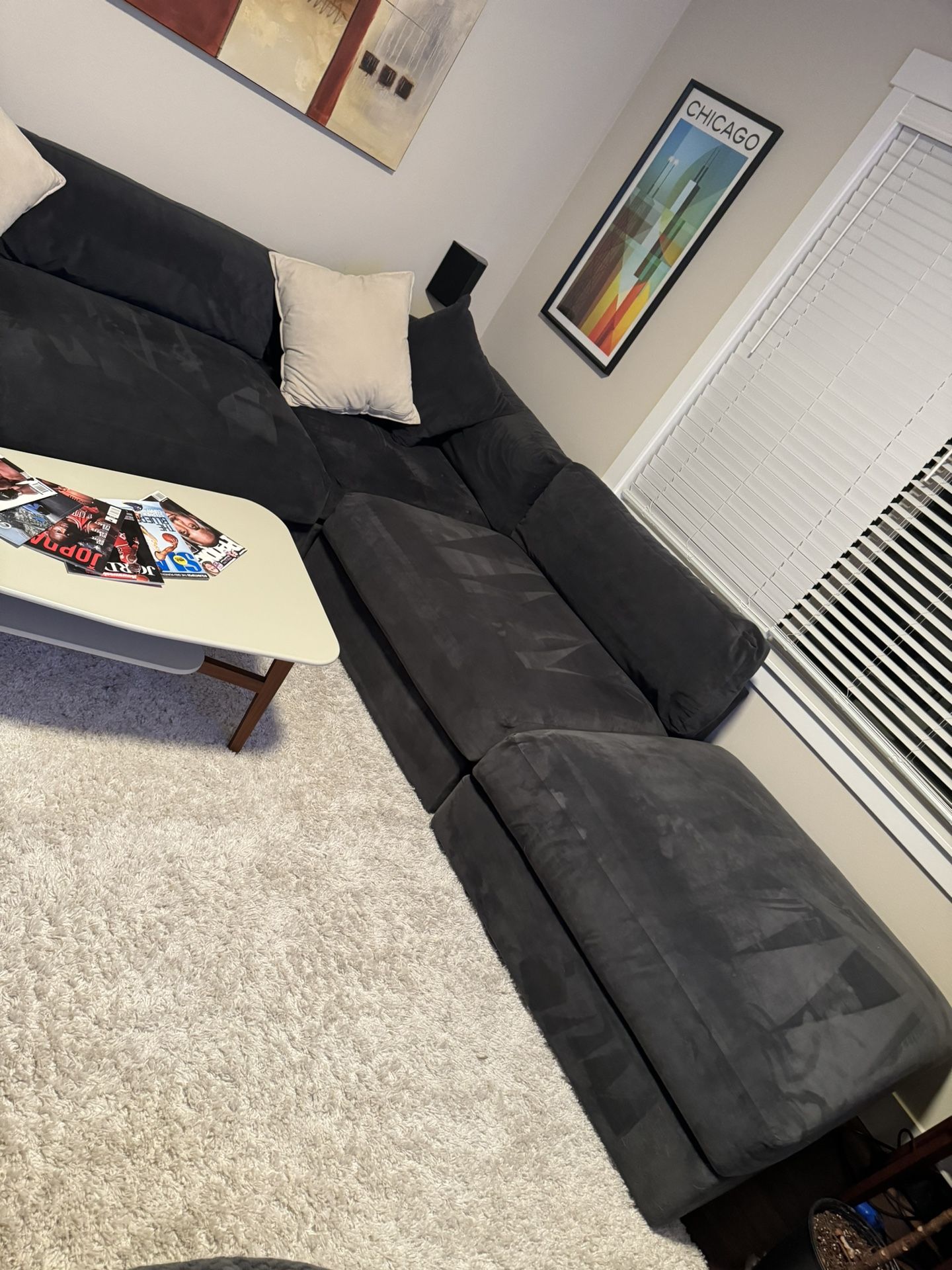 Macy s Aryanna Sectional Couch Asphalt Grey Blue Bella for Sale in Lynnwood WA OfferUp