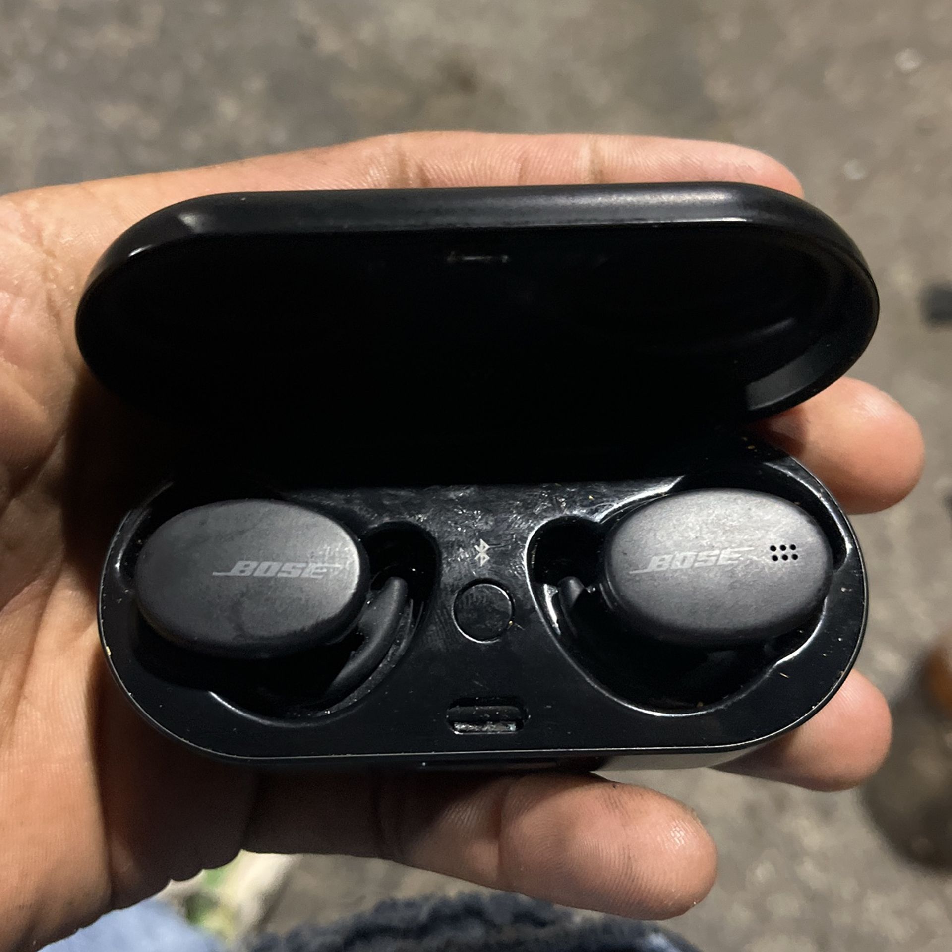 Bose Ear Buds for Sale in Las Vegas, NV - OfferUp