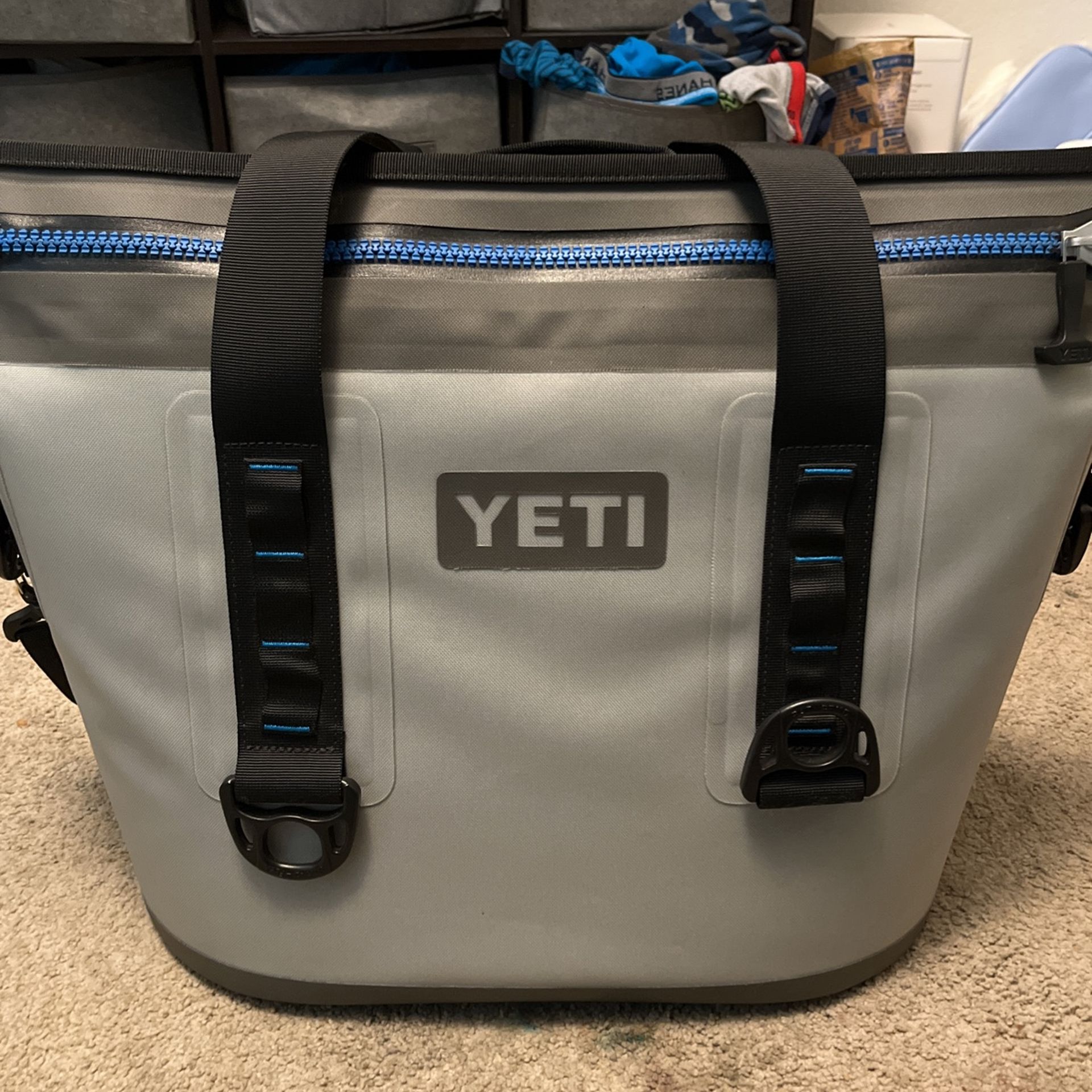 YETI BAG FOR SALE. ONLY USED ONCE. for Sale in Santa Cruz, CA - OfferUp
