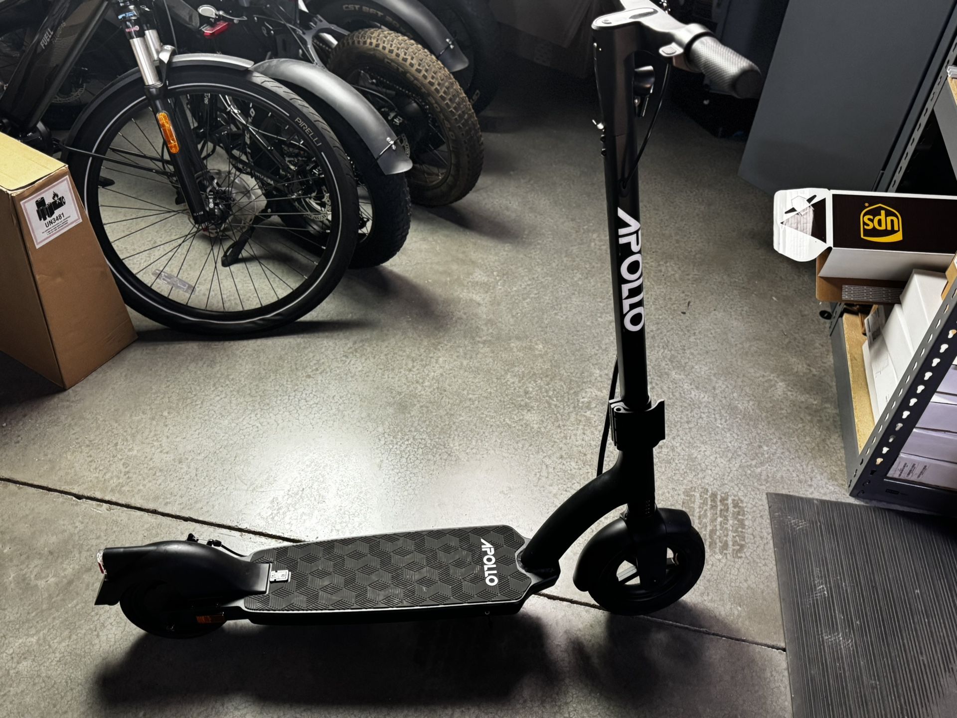 Apollo Electric Scooter for Sale in Bellingham, WA - OfferUp