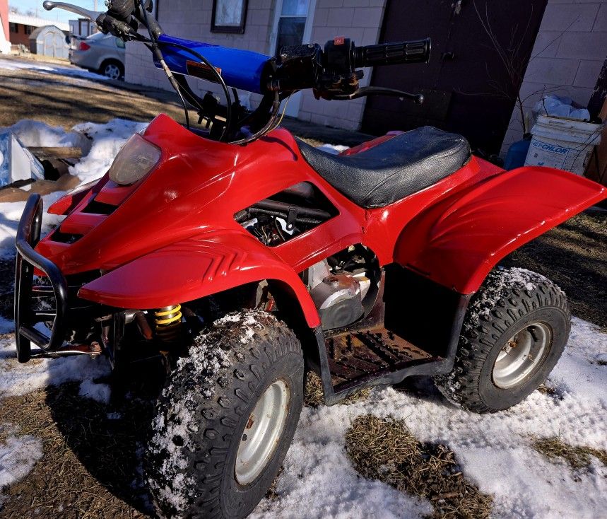 90cc Automatic 4 Wheeler Atv for Sale in Manteno, IL - OfferUp