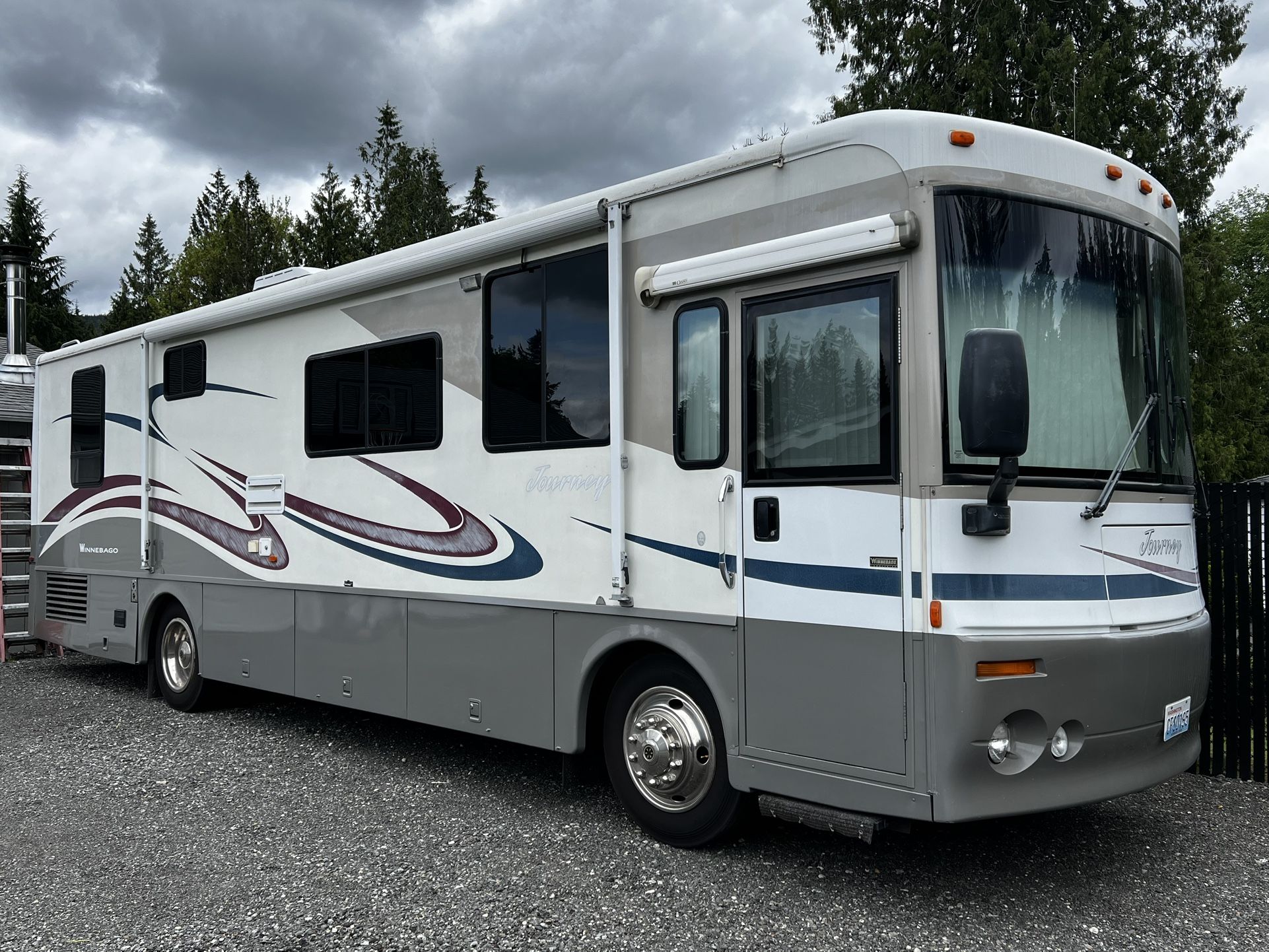 2003 Winnebago Journey 34HD Diesel Motorhome for Sale in Arlington, WA ...