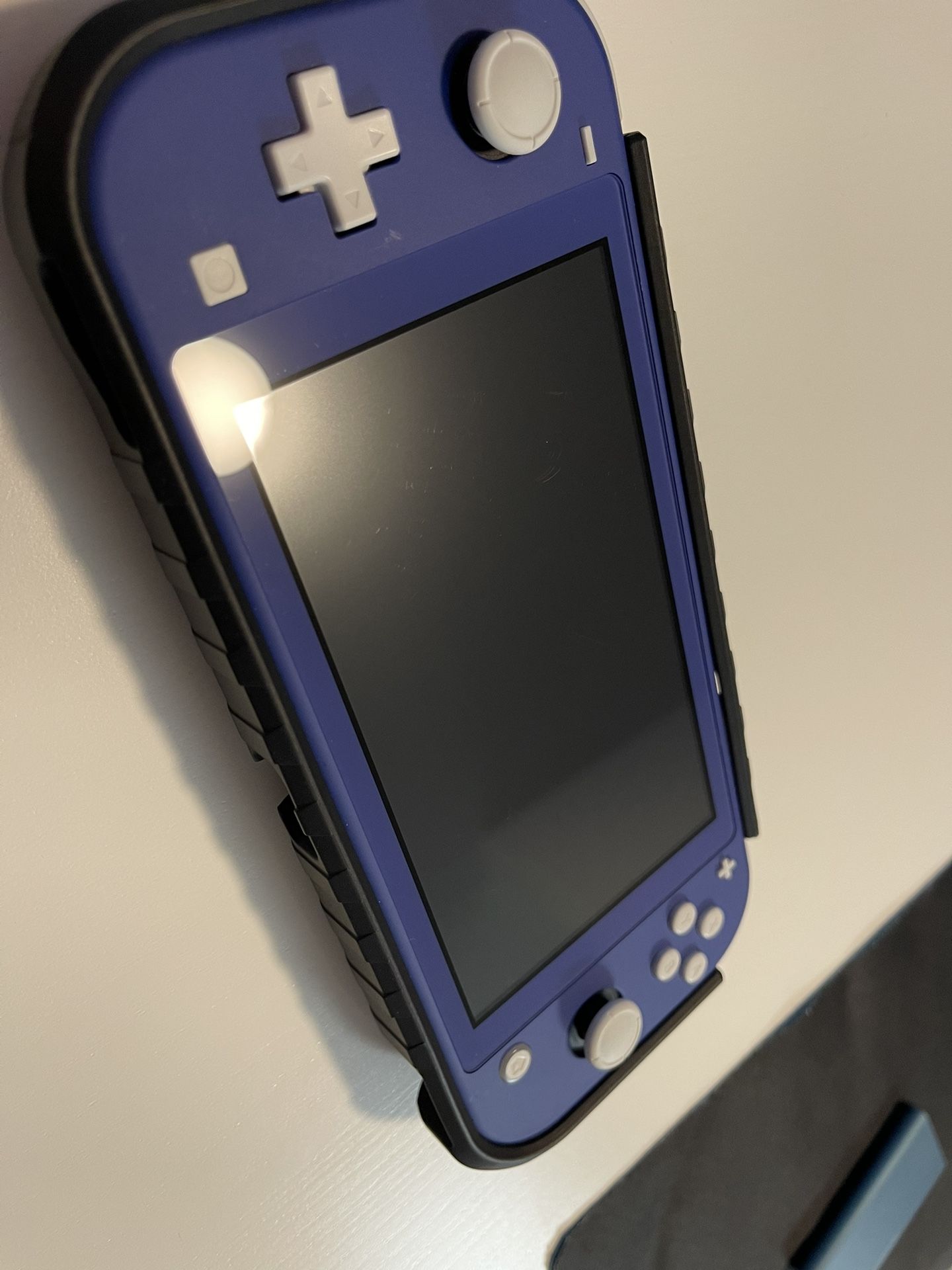 Used Nintendo Switch Lite for Sale in Altamonte Springs, FL - OfferUp