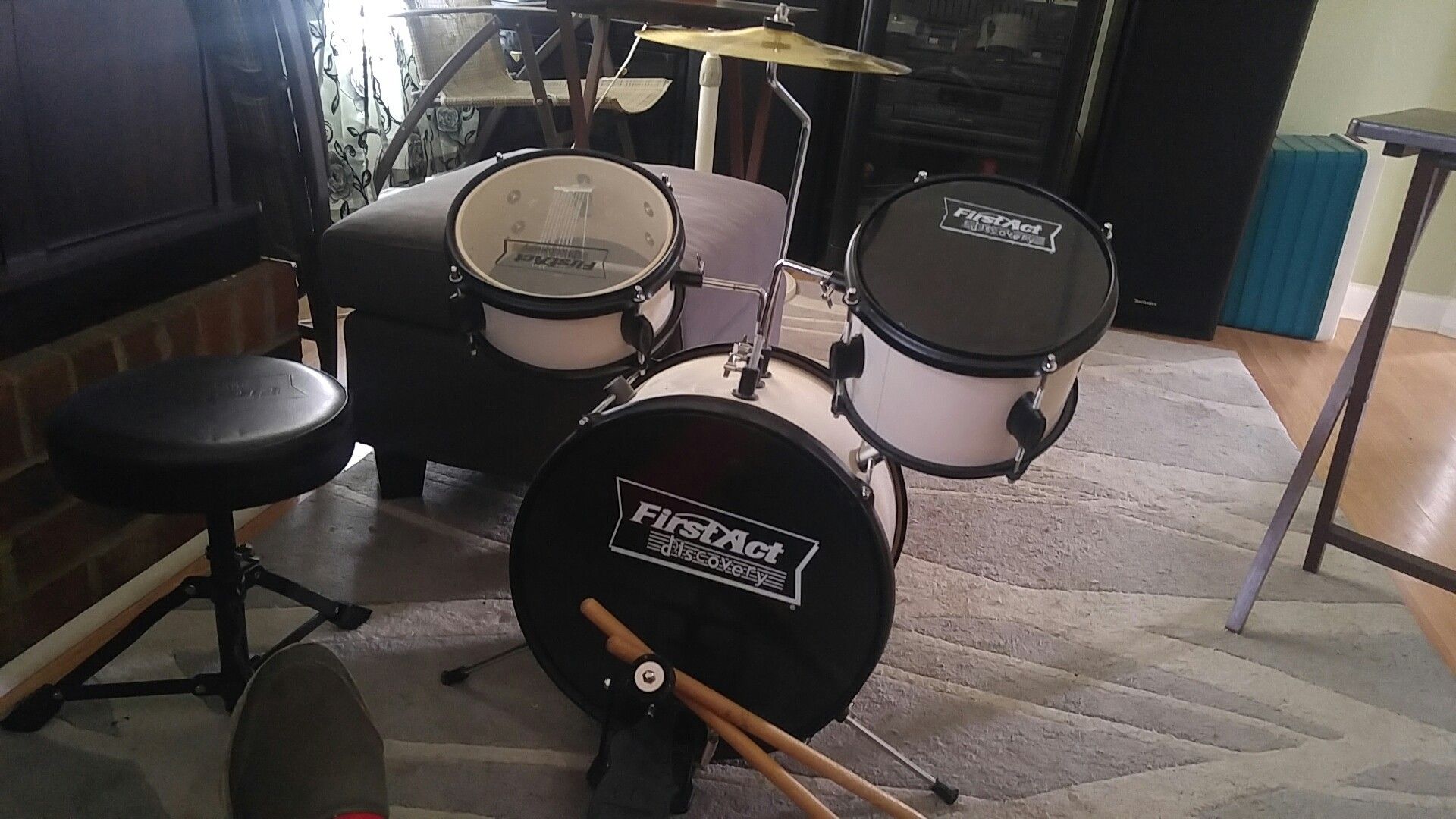 First Act Discovery drum set for Sale in Benson, NC - OfferUp