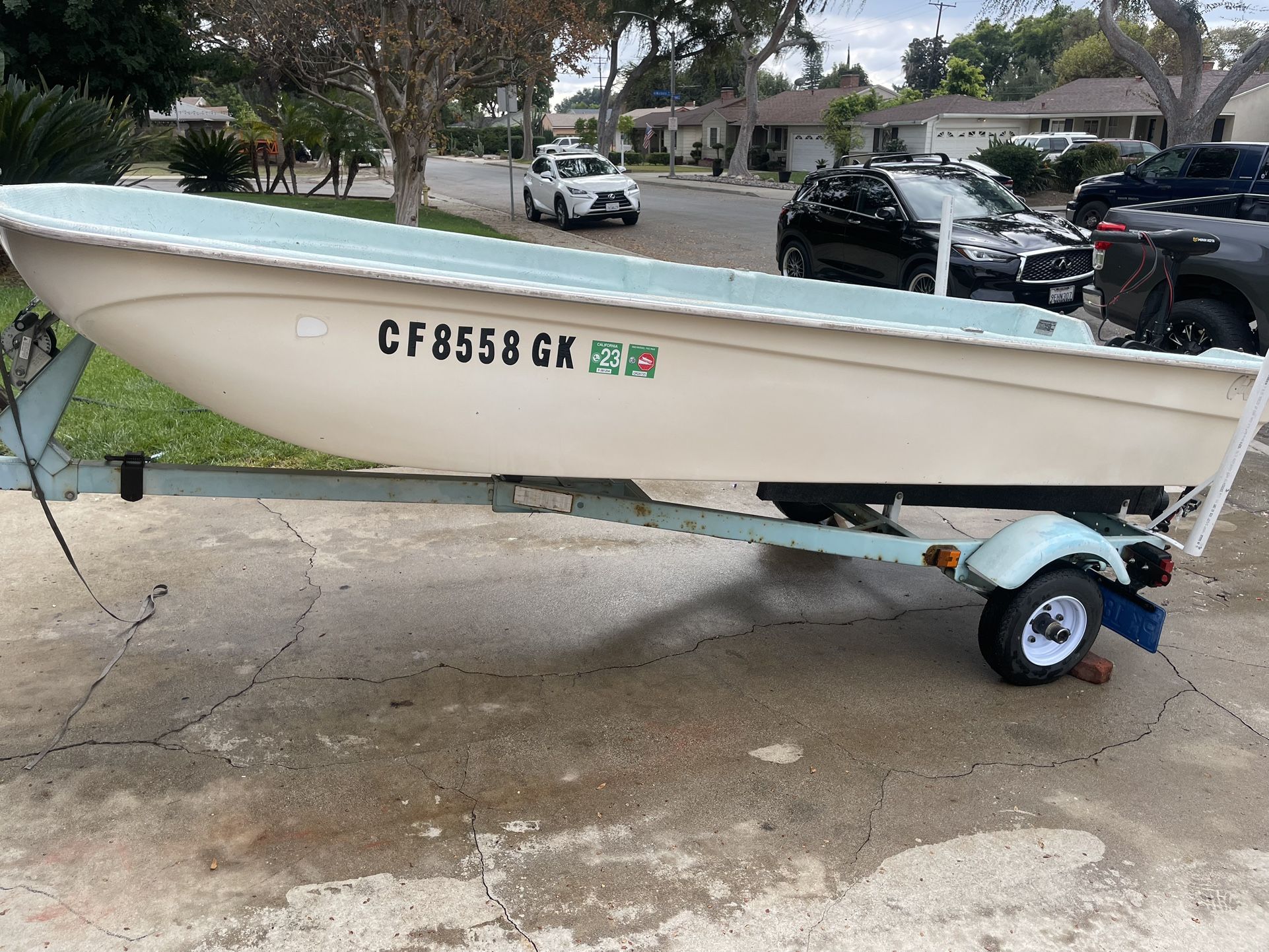 1973 Columbia 12 Fiberglass Boat With Trailer $800 OBO Make An Offer ...