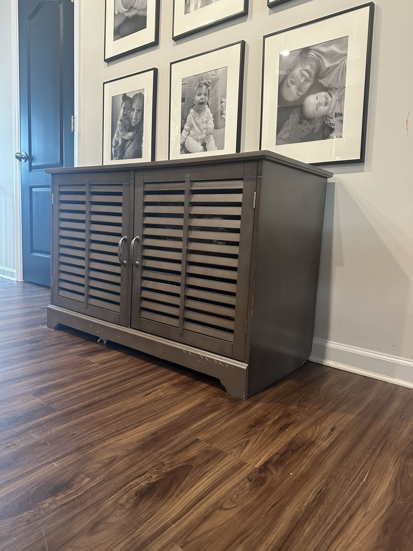 Free TV stand for Sale in Indian Land, SC - OfferUp