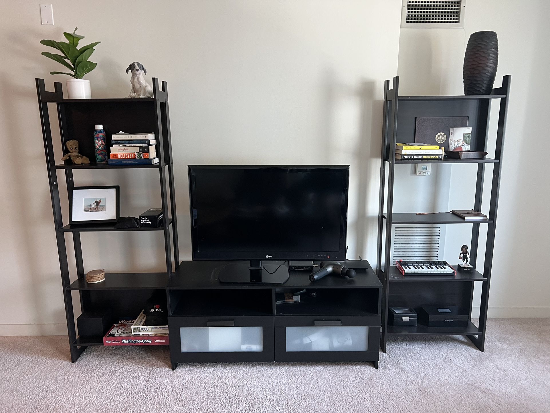 Ikea laiva tv stand store