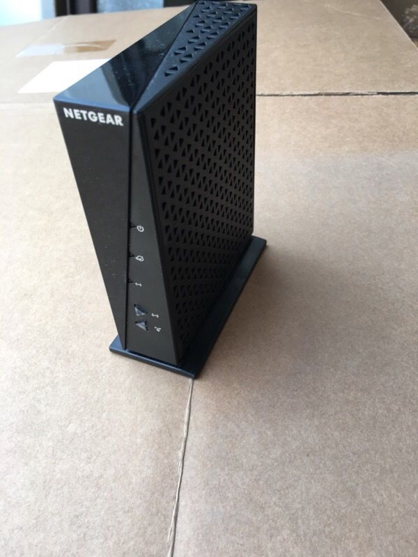 Netgear N300 WNR2000v5 for Sale in Torrance, CA - OfferUp