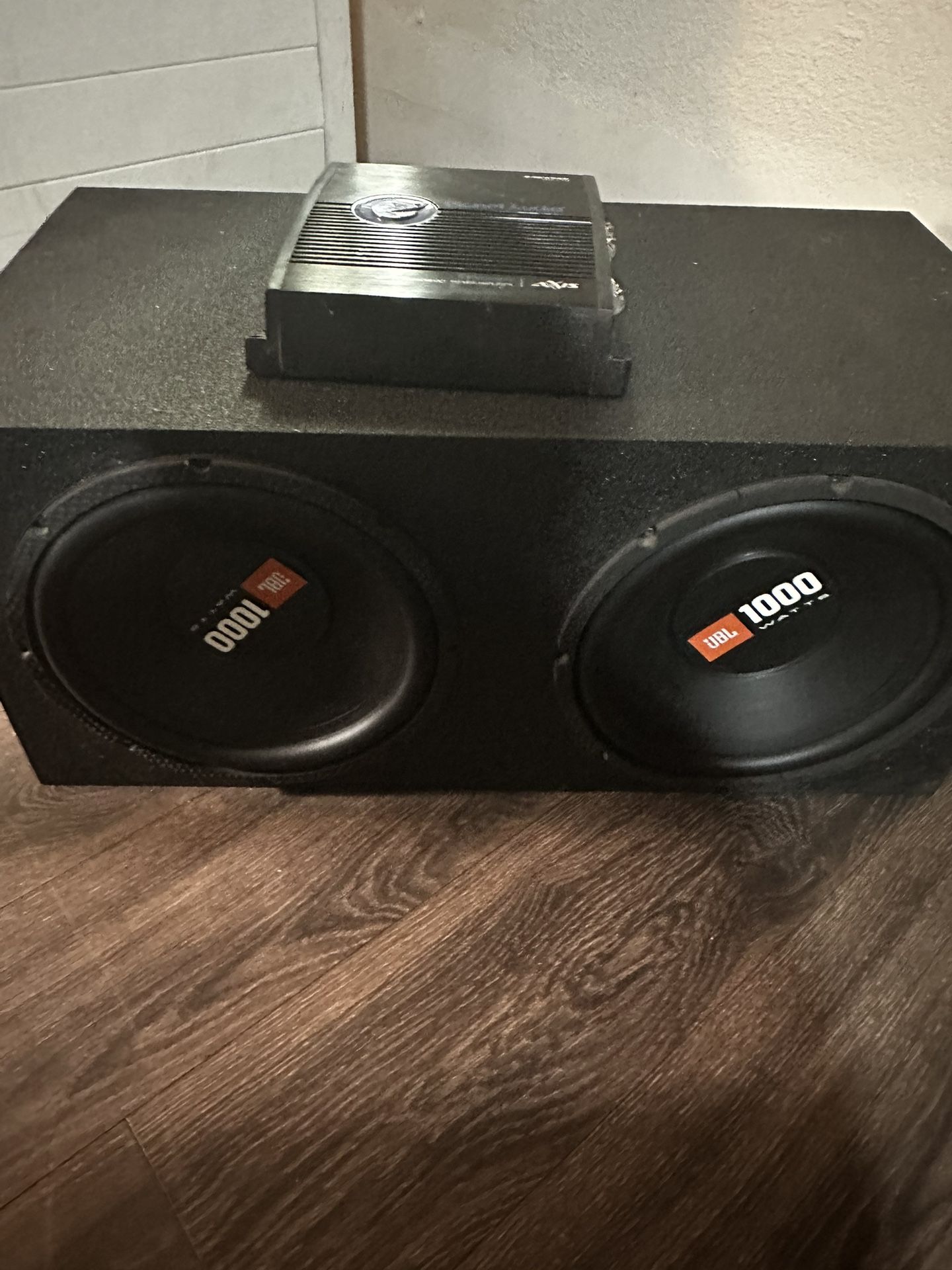 Pro Box With 12s And Amp for Sale in Pasadena, TX - OfferUp