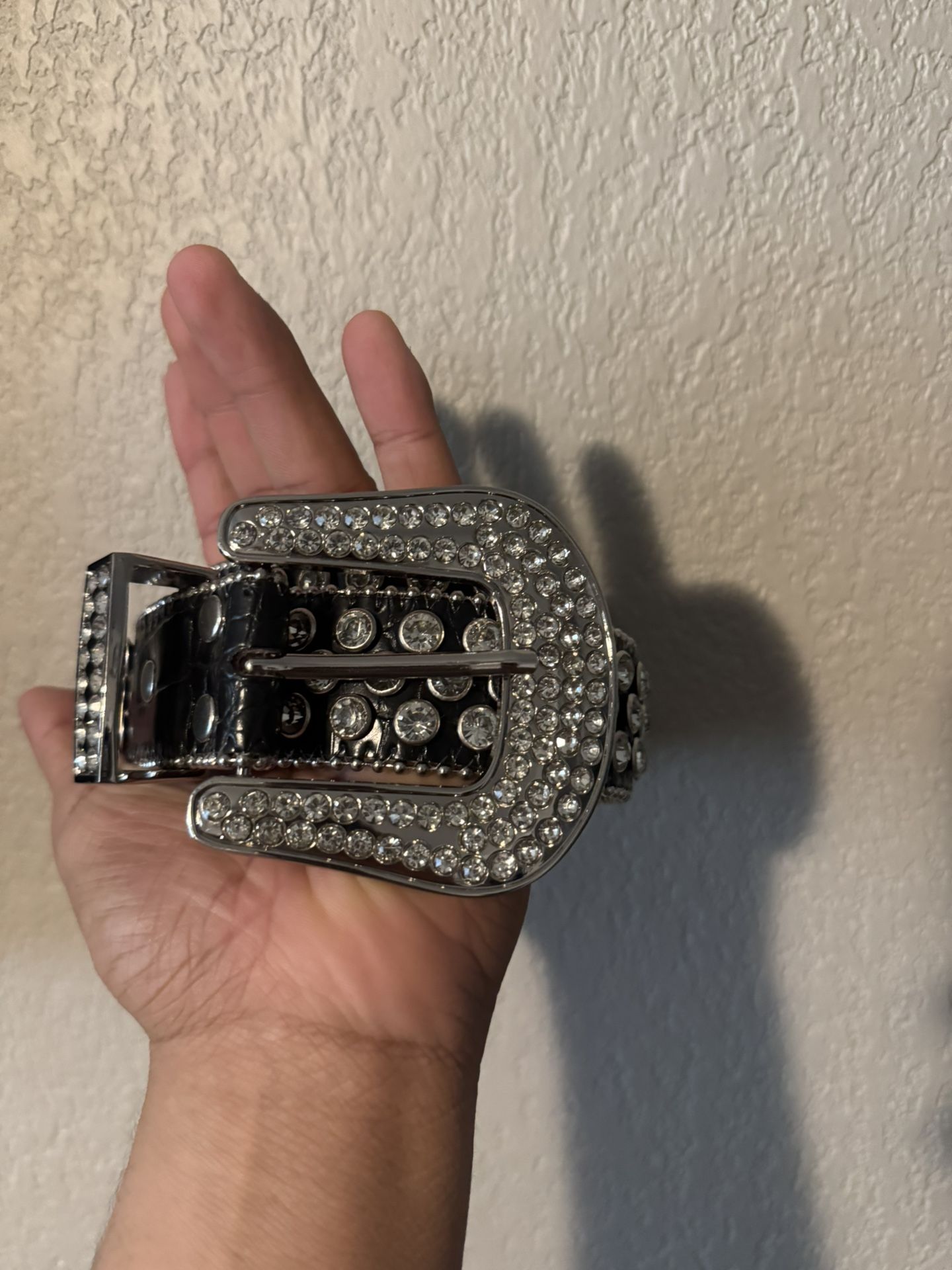 BB SIMON BELT for Sale in Las Vegas, NV - OfferUp