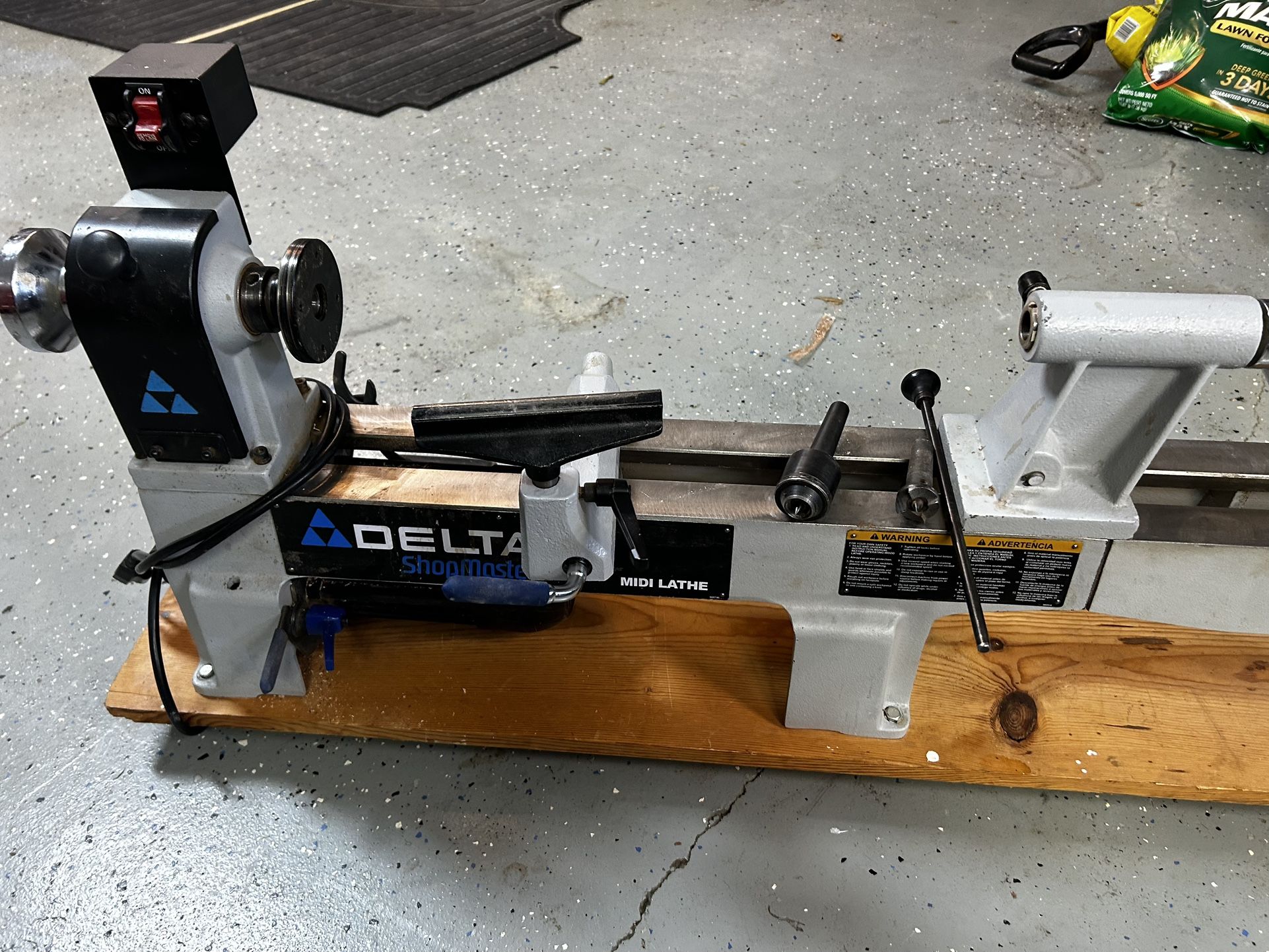 Delta Wood Lathe