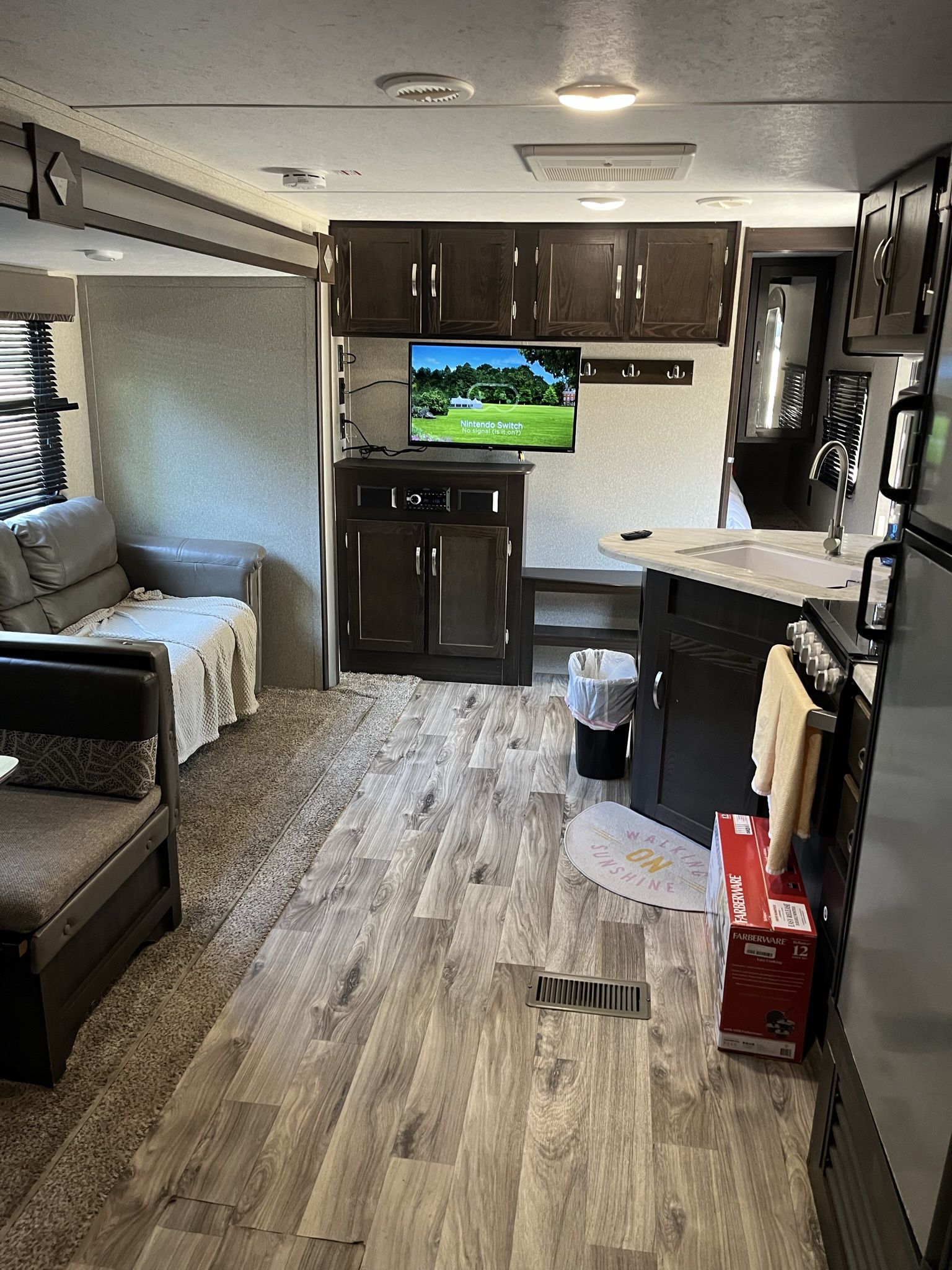 2019 Keystone Springdale 32’ for Sale in Fresno, CA - OfferUp