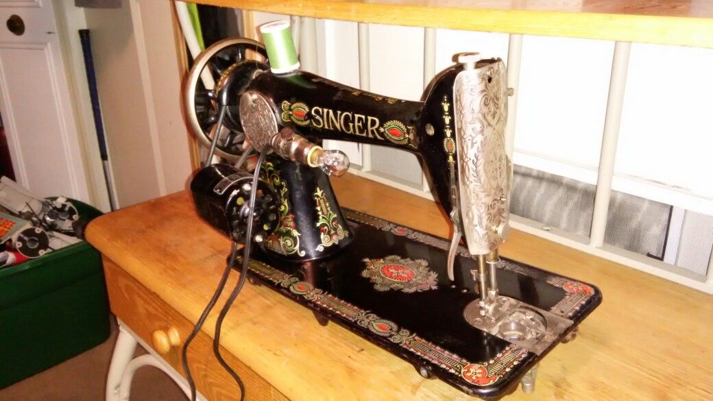 1920s Sewing Machine