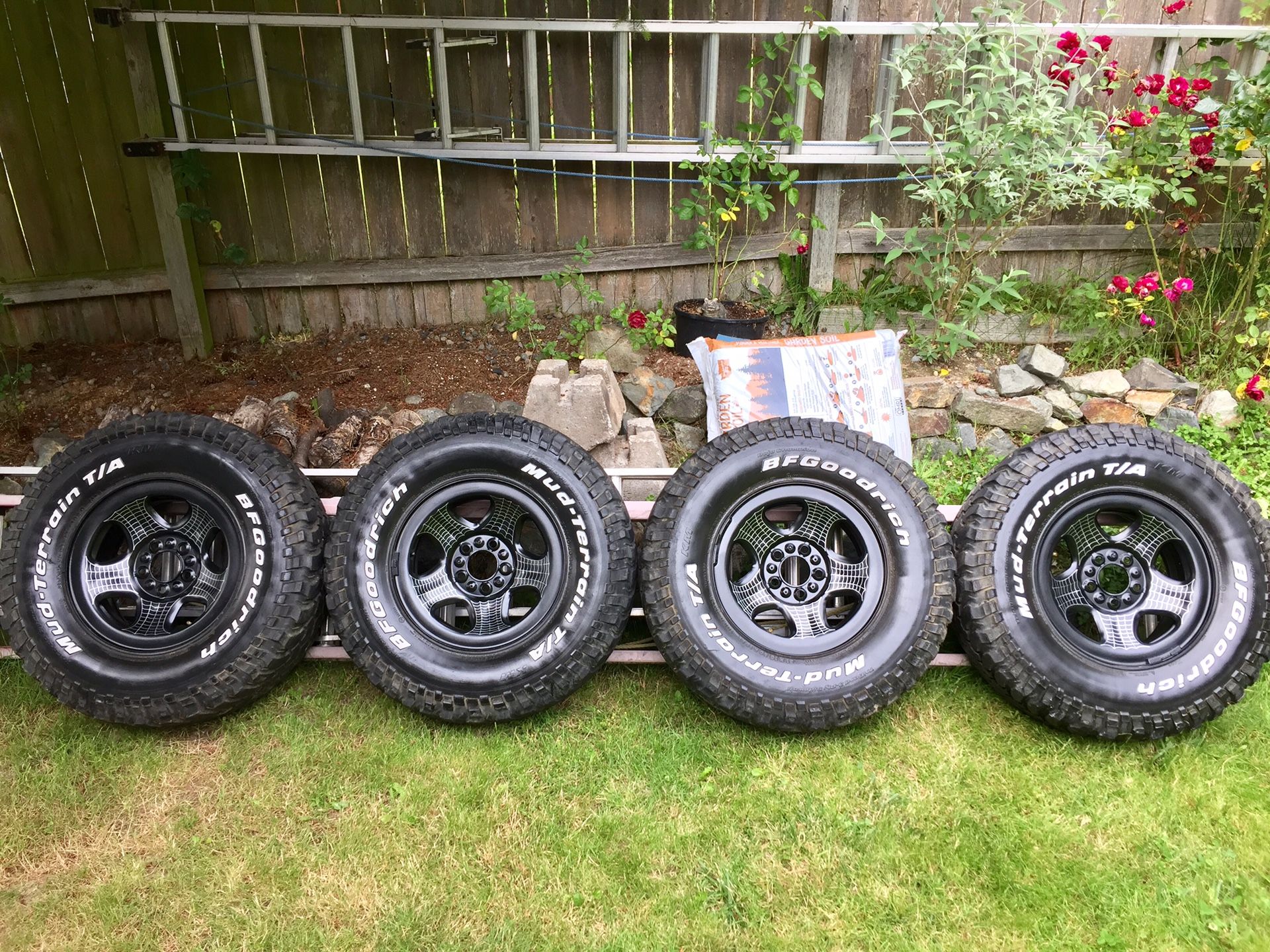 4- 15x7 wheels 5x4.5” lug pattern for Sale in Milton, WA - OfferUp