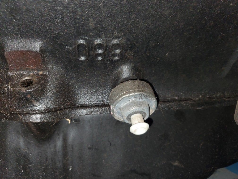 Small Block 350 / 5.7 SBC 4 Bolt Main Standard Bore Short Block 880 ...