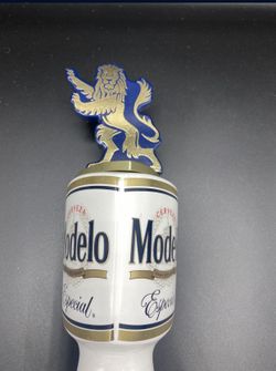 Modelo Especial Lion