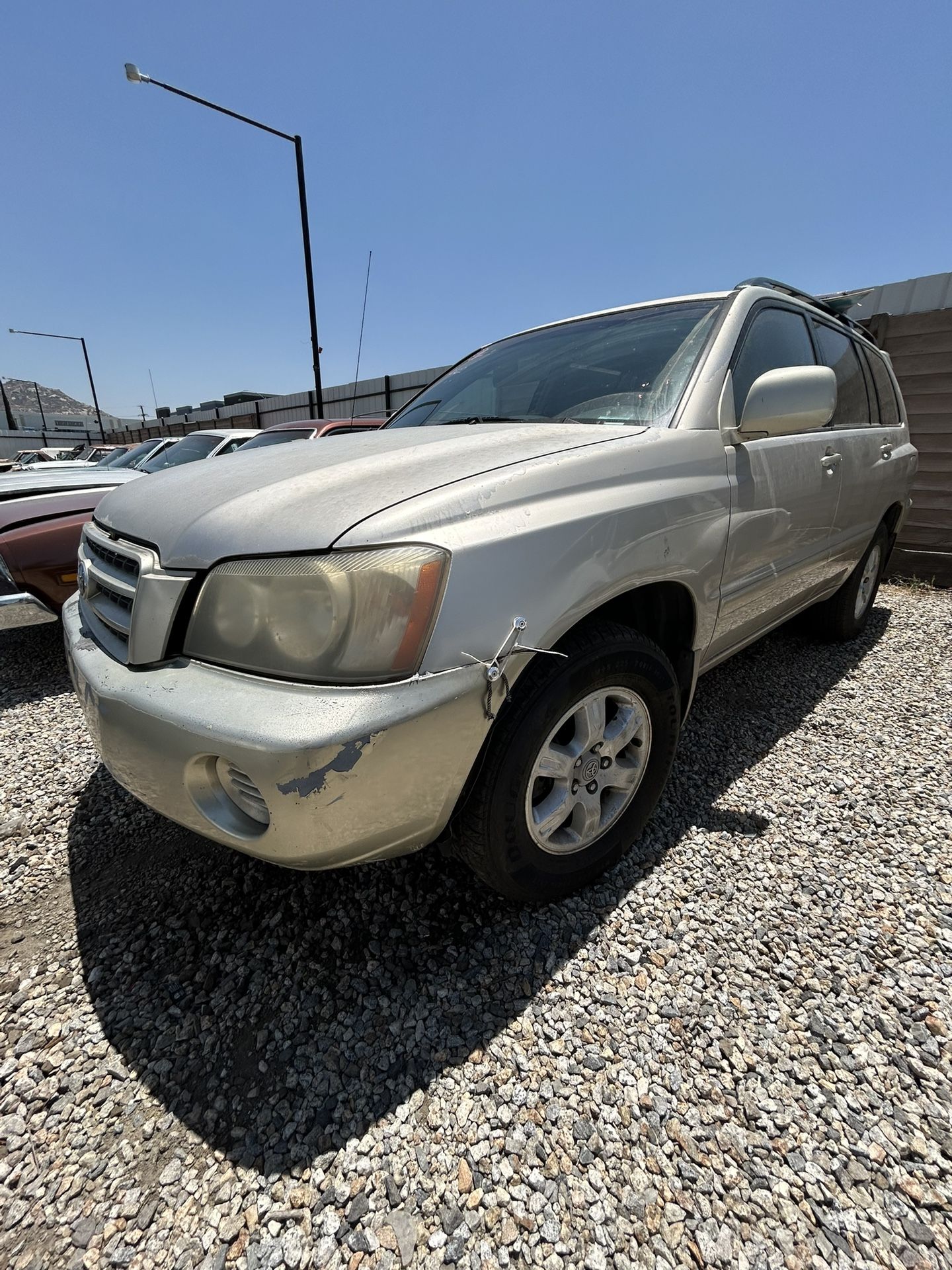 2002 Toyota Highlander for Sale in Moreno Valley, CA - OfferUp