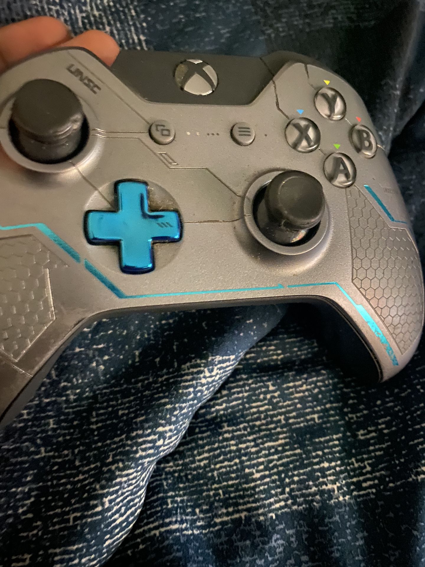 Xbox One Limited Edition Halo 5 Controller,With Clear Afterglow Xbox ...