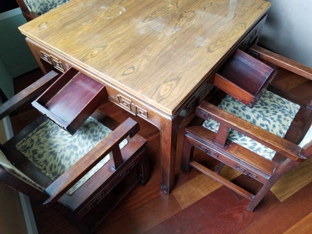 Vintage Chinese Mahjong Table & Chairs Set for Sale in Queens, NY - OfferUp