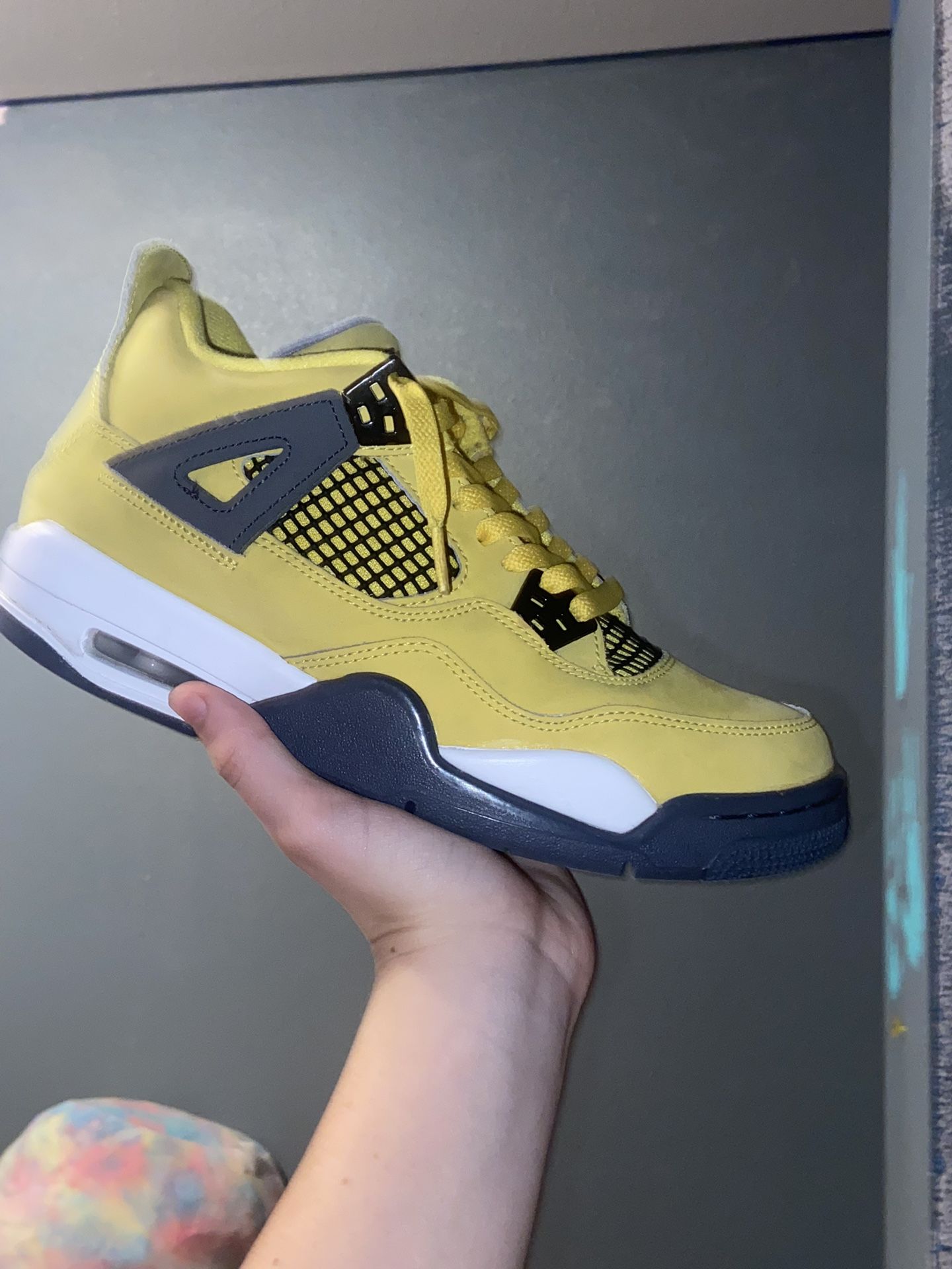 Jordan 4 “Lightning” for Sale in Orting, WA - OfferUp