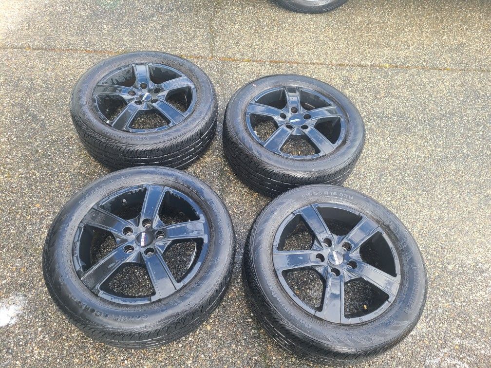 Momo wheels 5x114.3 lug pattern. Win pro momo rims for Sale in Bothell ...