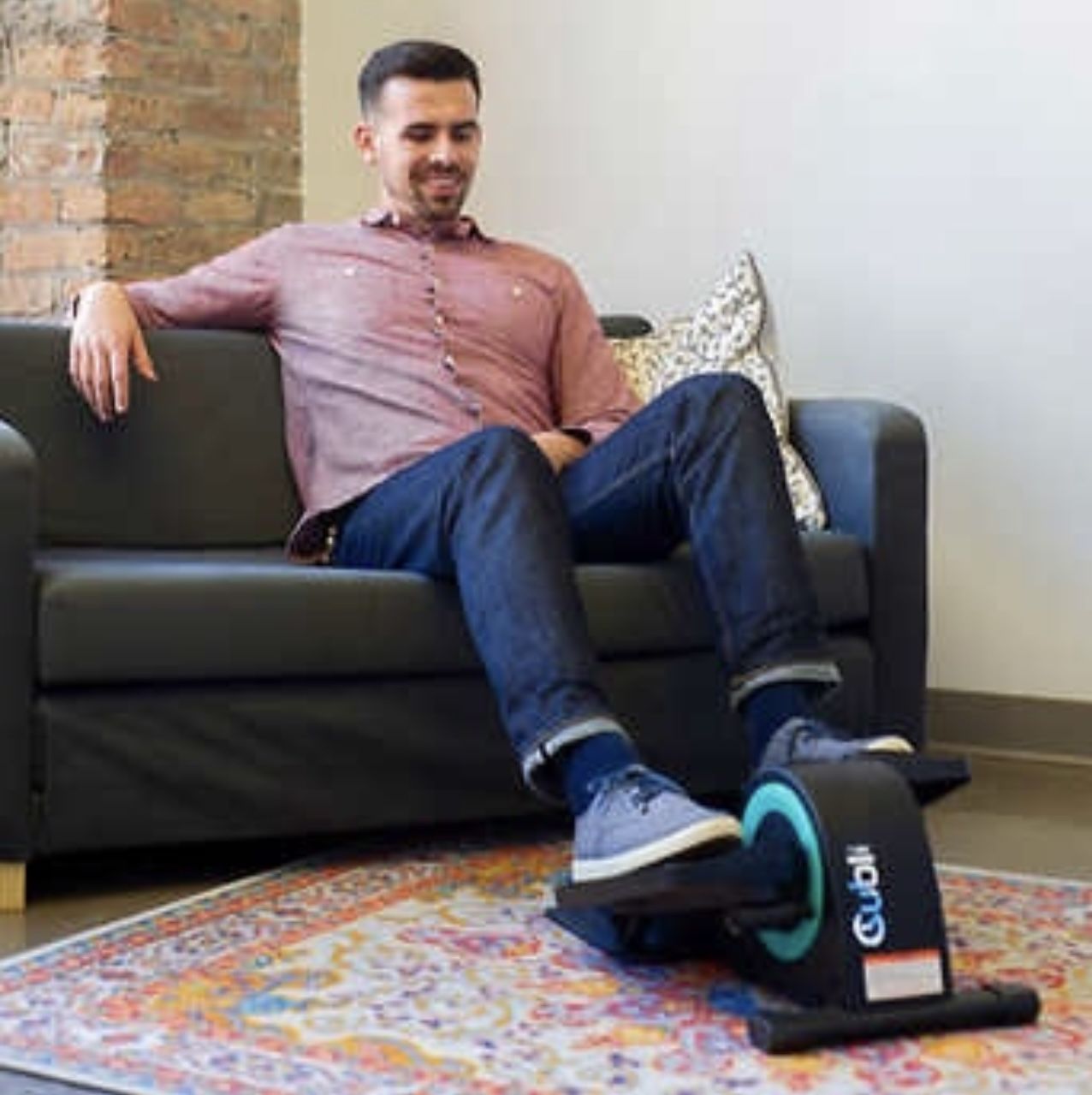 Cubii JR1 Seated Elliptical with Built-in Display Monitor and Mat for ...