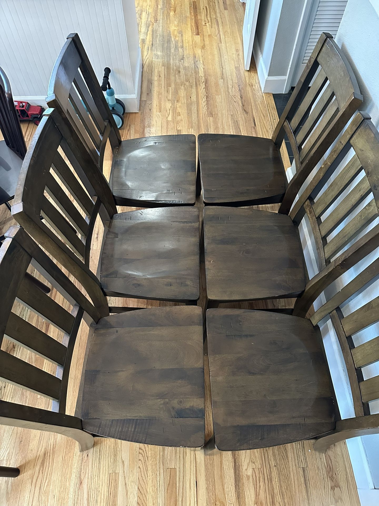 6 Solid Wood Dining Chairs, Green Chair Pads for Sale in Tacoma, WA ...