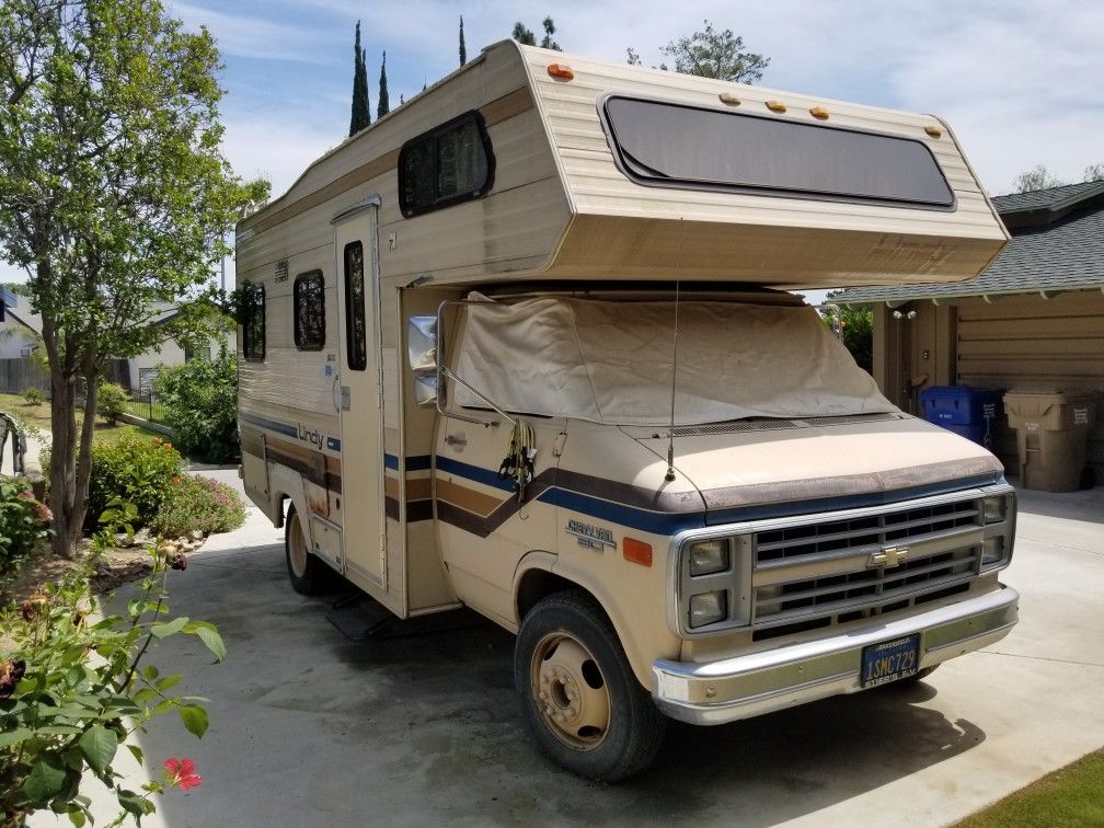 1985 Chevy-P30 Van RV for Sale in Bakersfield, CA - OfferUp