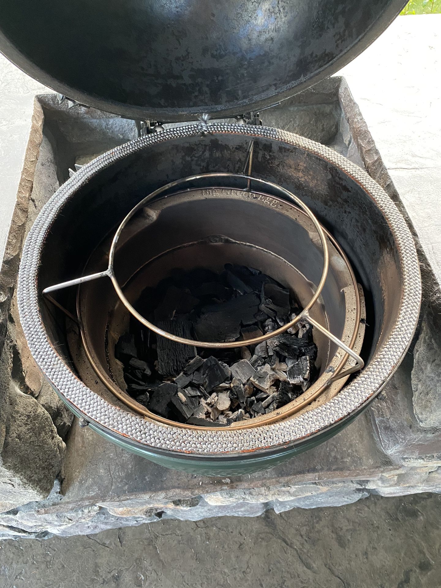 Big Green Egg Grid Elevator for Sale in Bonney Lake, WA - OfferUp