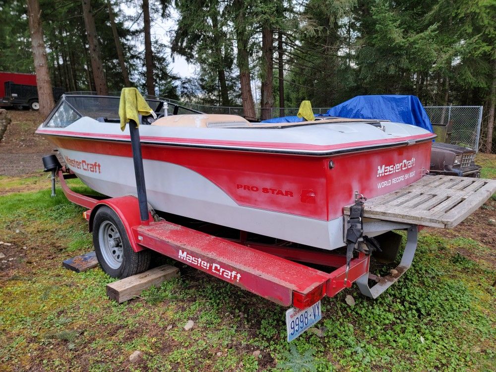 MASTERCRAFT PROSTAR 19 FT BOAT AND TRAILER for Sale in Tacoma, WA - OfferUp