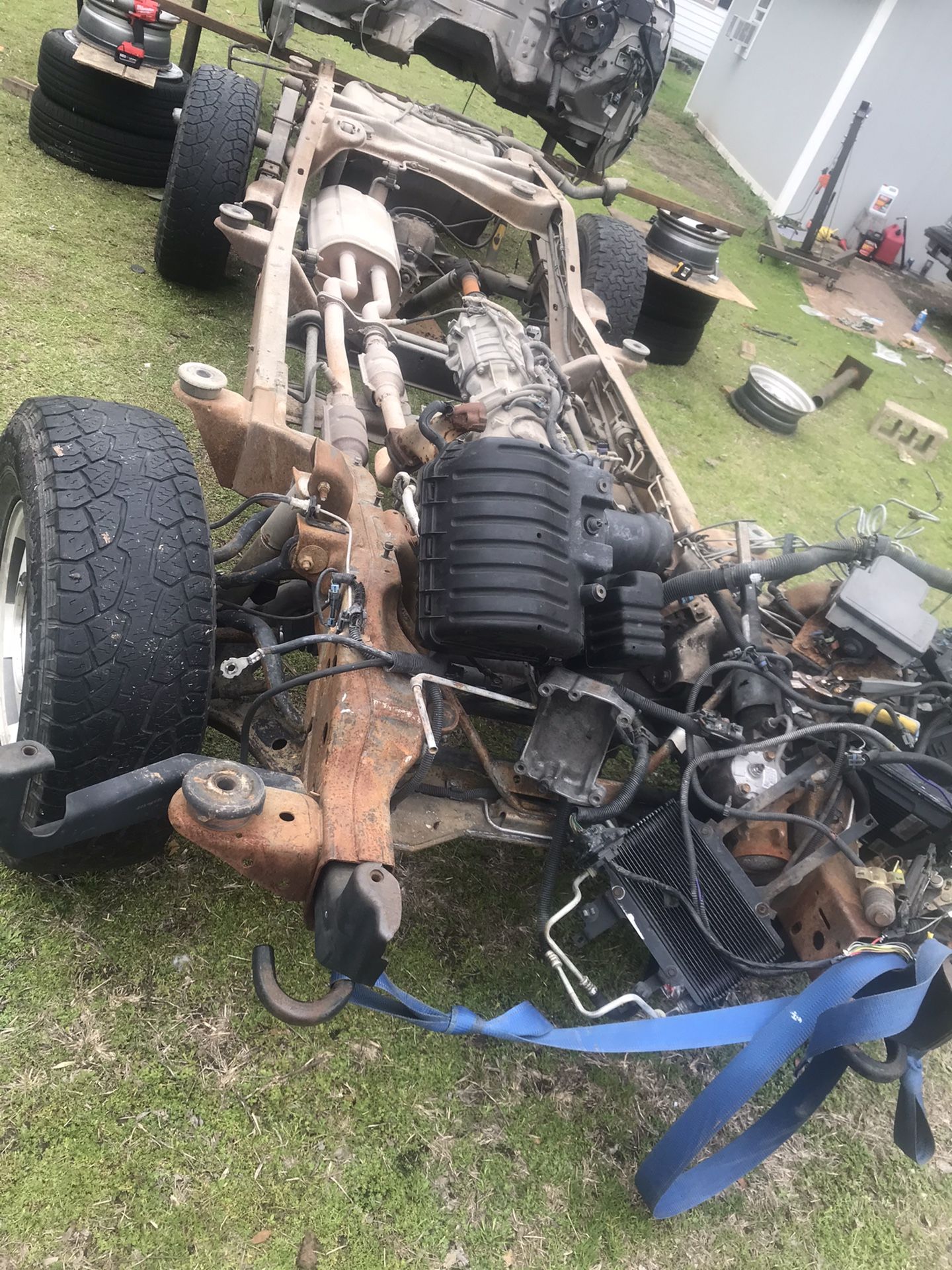 2 door Tahoe 4x4 frame for Sale in Lancaster, TX - OfferUp