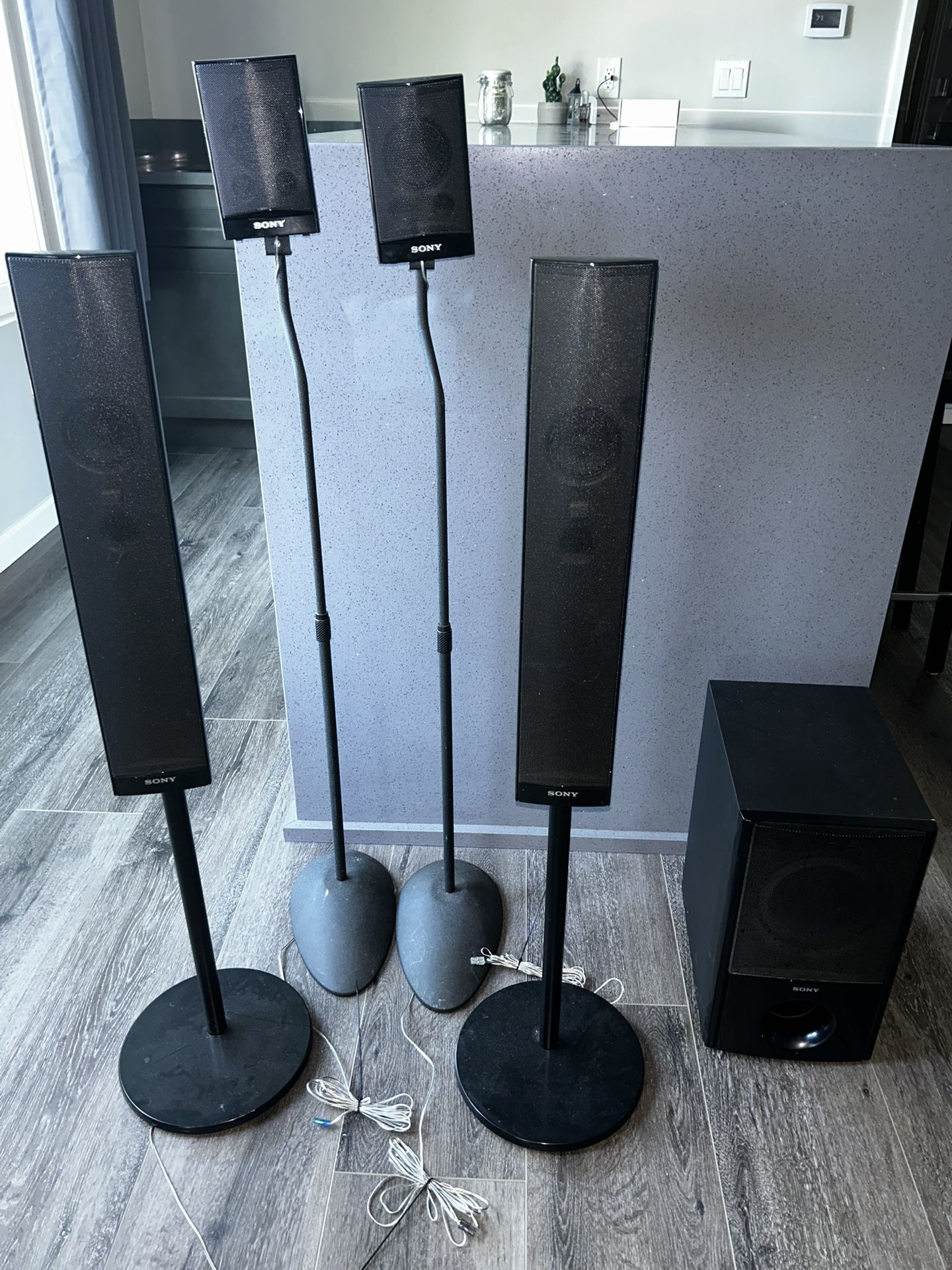 5.1 Blu Ray DVD Surround Sound System Home Theater Speakers Blue Ray DVD Player for Sale in La ...