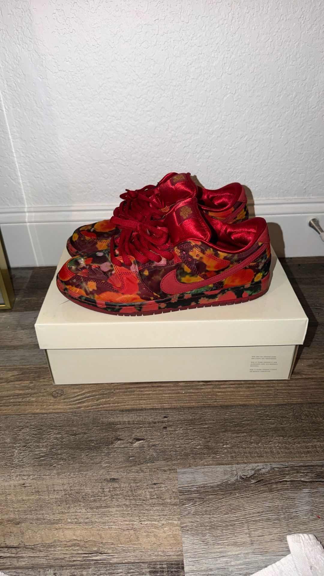Wizard Of Oz dunks for Sale in Fresno, CA - OfferUp