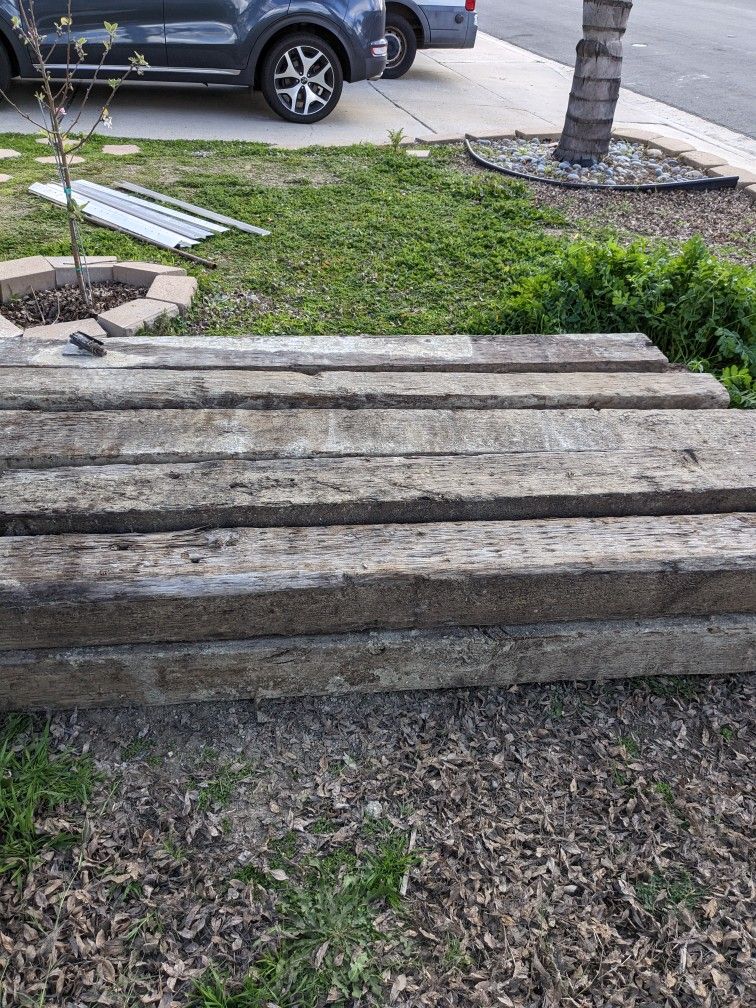Railroad Tie Steps Details