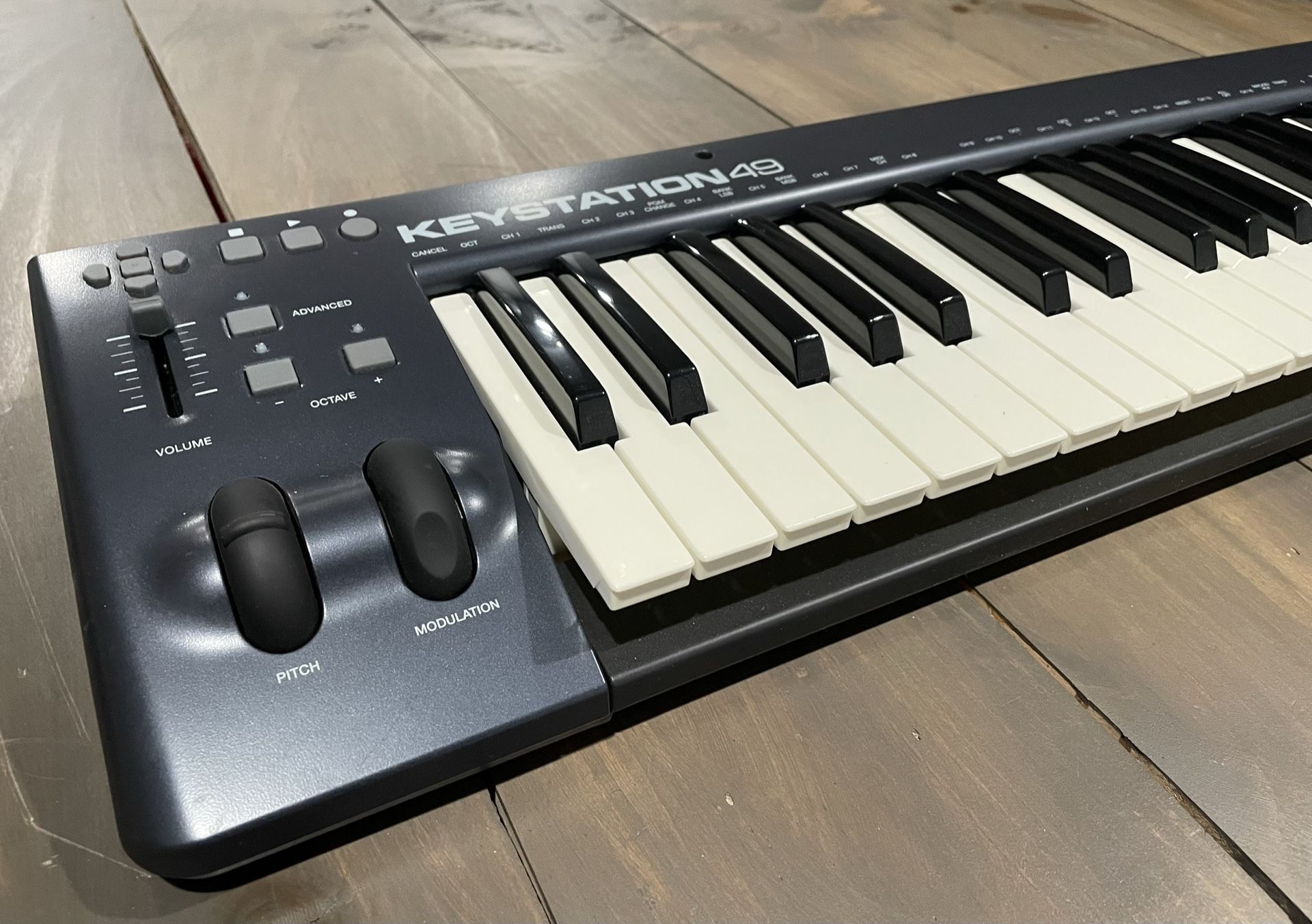 M-Audio Keystation 49 mk2 MIDI Keyboard Controller for Sale in ...