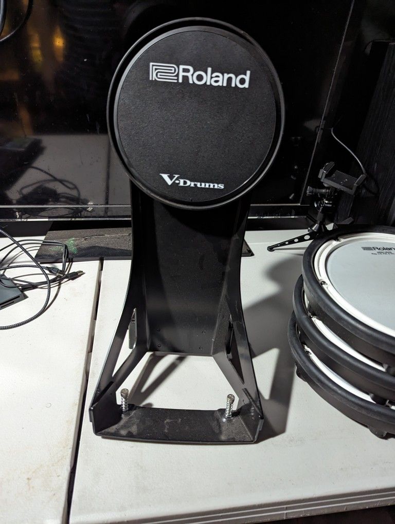 Roland KD10 - Kick Drum Trigger Pad for Sale in Whittier, CA - OfferUp