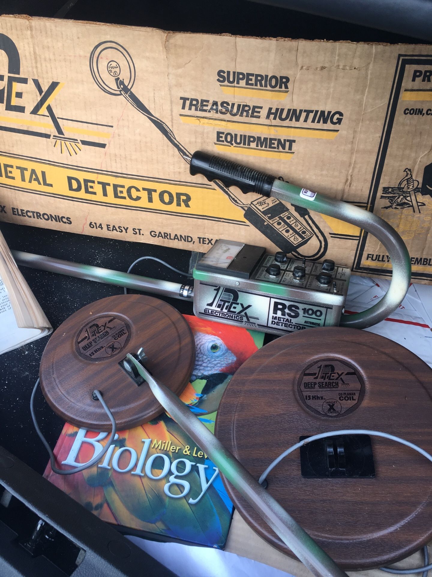 D-Tex metal detector 1980 rare for Sale in Plainville, MA - OfferUp