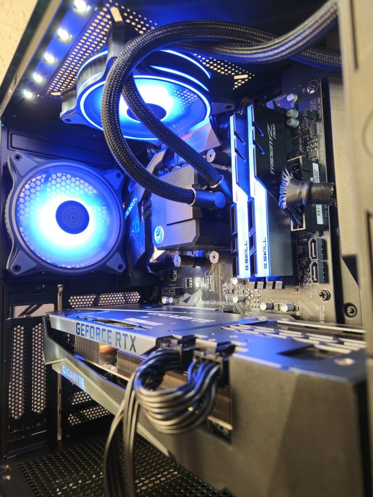 Ryzen 5 5600x Gaming PC Rtx 3070 Ti 16gb Ram for Sale in El Paso, TX ...