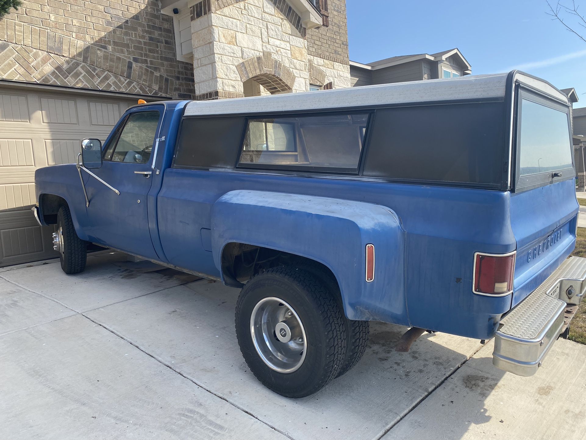 1985 Chevrolet C30/k30 for Sale in San Antonio, TX - OfferUp